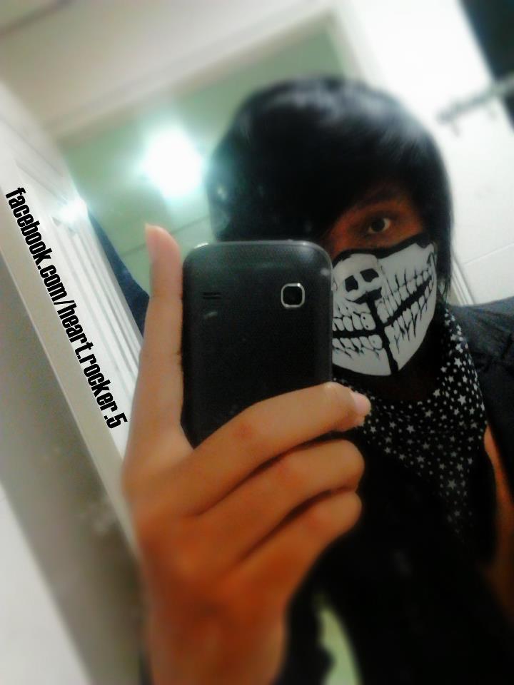 PIC พี่เอก HEARTROCKER >