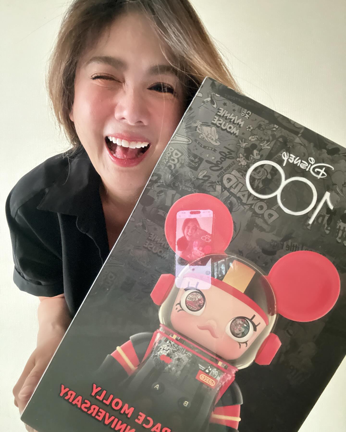 IG ติ๊ก - กัญญารัตน์ จิรรัชชกิจ | น้อง Molly Disney 100TH Anniversary ...