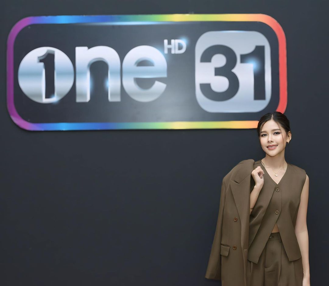 IG ไข่มุก - รุ่งรัตน์ เหม็งพานิช | แจกปฏิทินช่องone31 #ปฏิทินช่องวัน31ปี2567 #one31c - Instagram