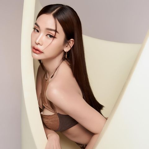 IG อิงฟ้า วราหะ (@fa_engfa8) - Instagram