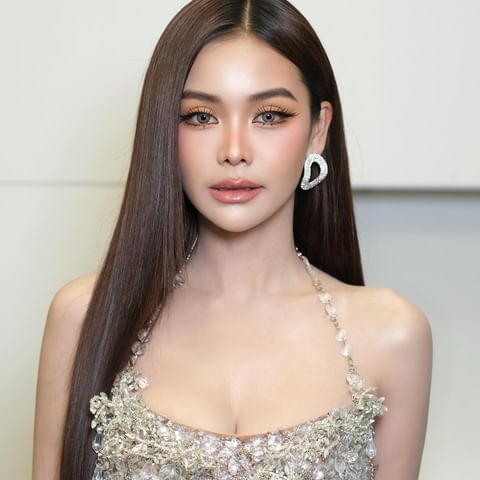 IG อิงฟ้า วราหะ (@fa_engfa8) - Instagram