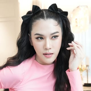 IG เมย์ เฟื่องอารมย์ (@mayfuang) - Instagram